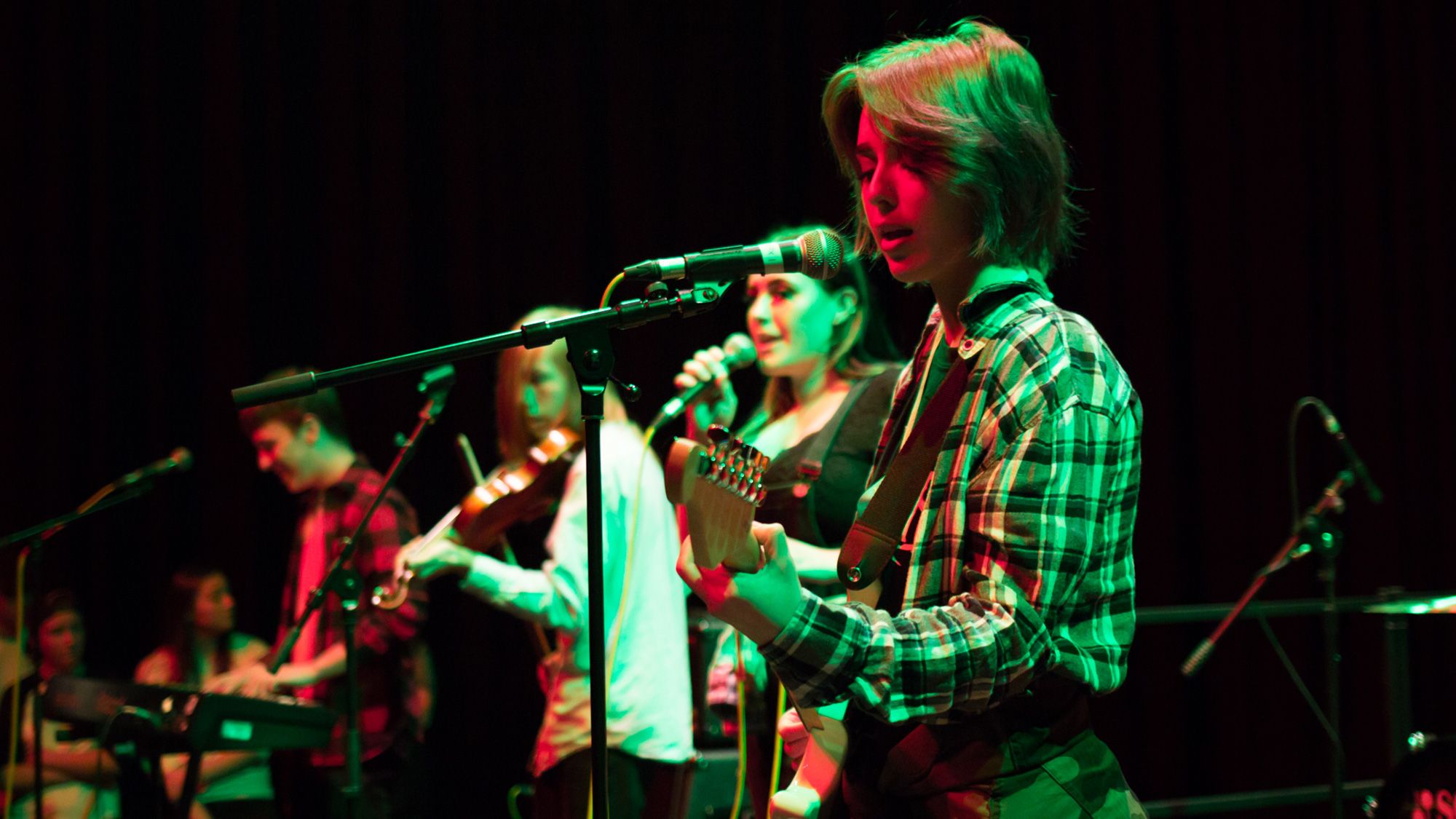 Guest lecturer set to strike the right note with music students ...